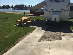 White Oaks – RV Park and Camping on the Lake in Monticello